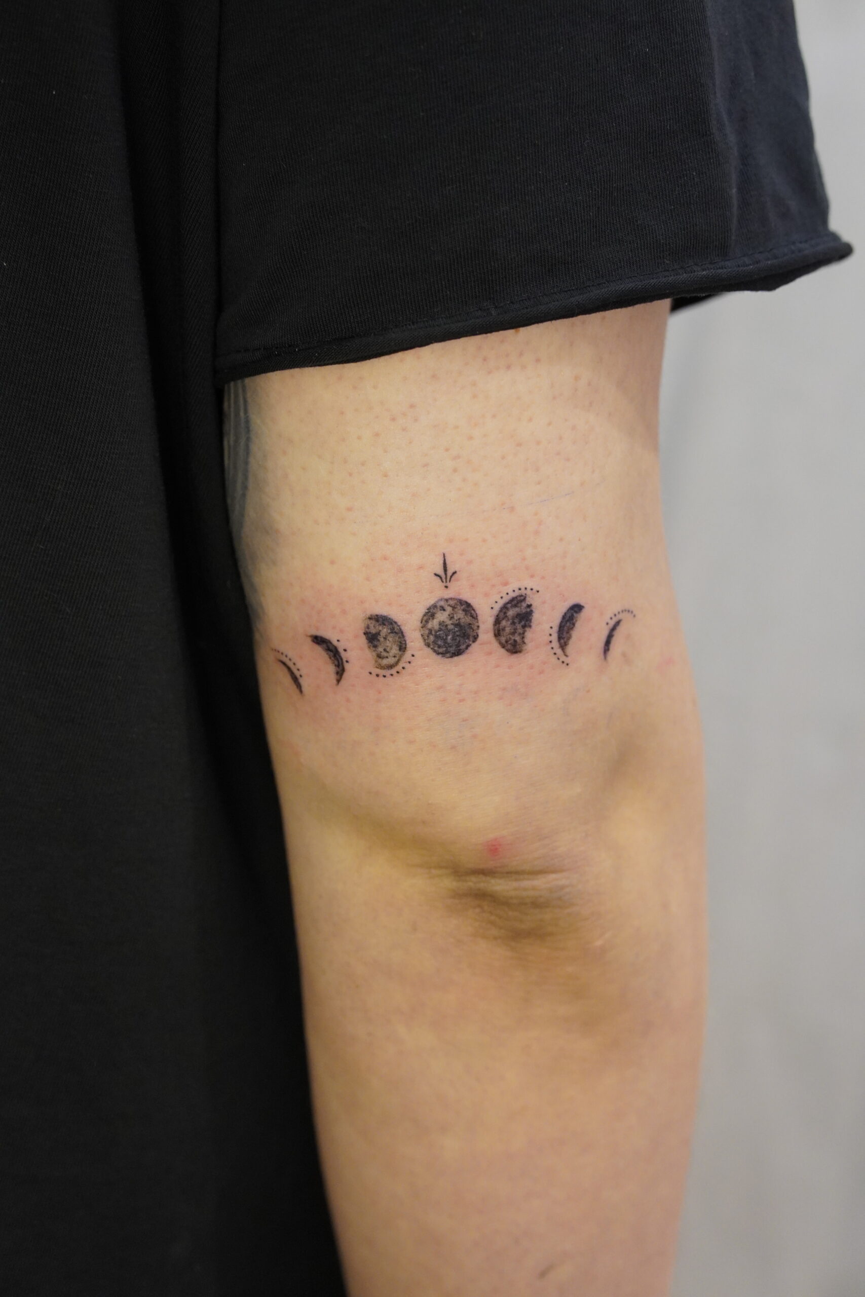 hochwertige Fineline Tattoos Aachen | filigran und individuell - INTUITION STUDIO