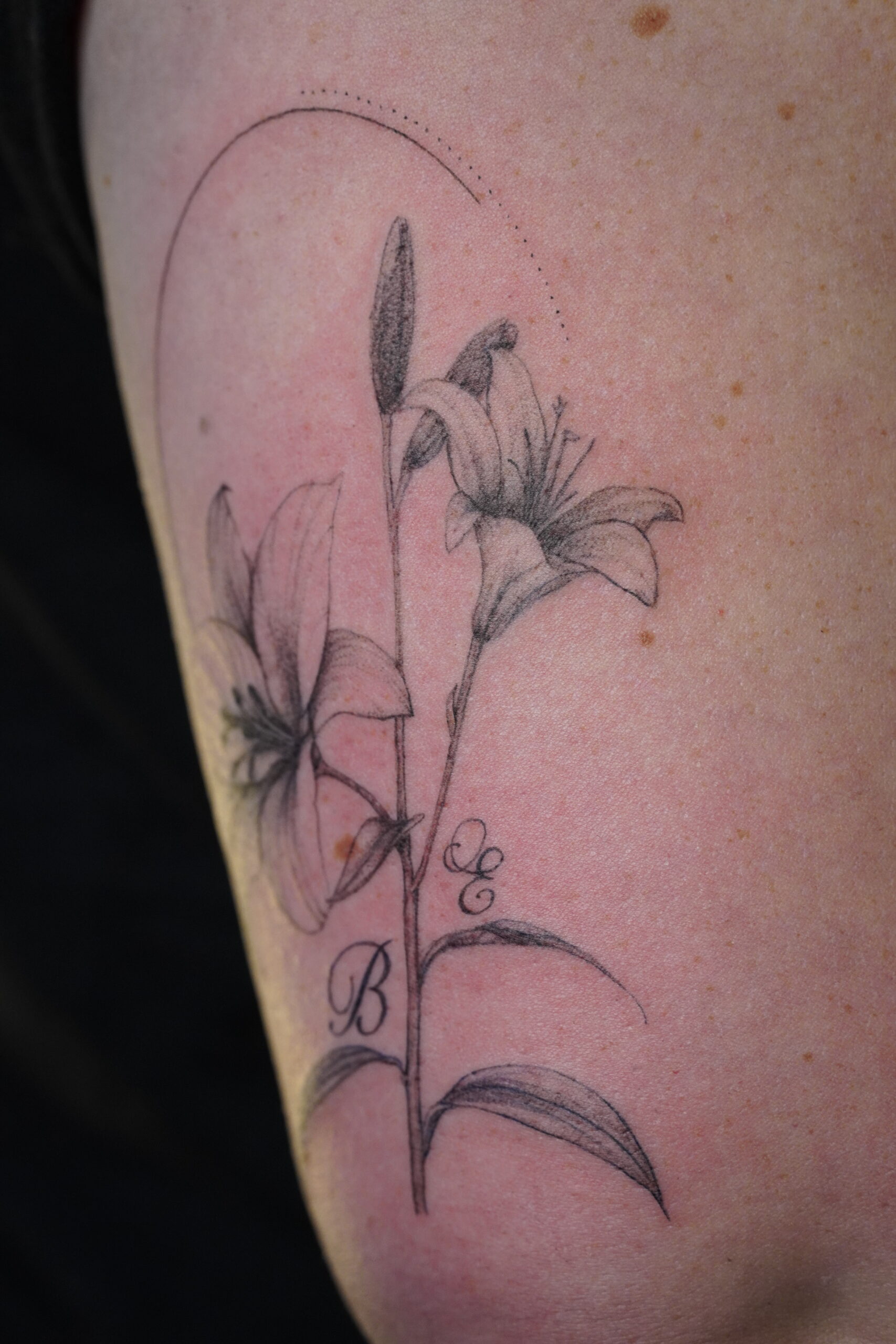 hochwertige Fineline Tattoos Aachen | filigran und individuell ...